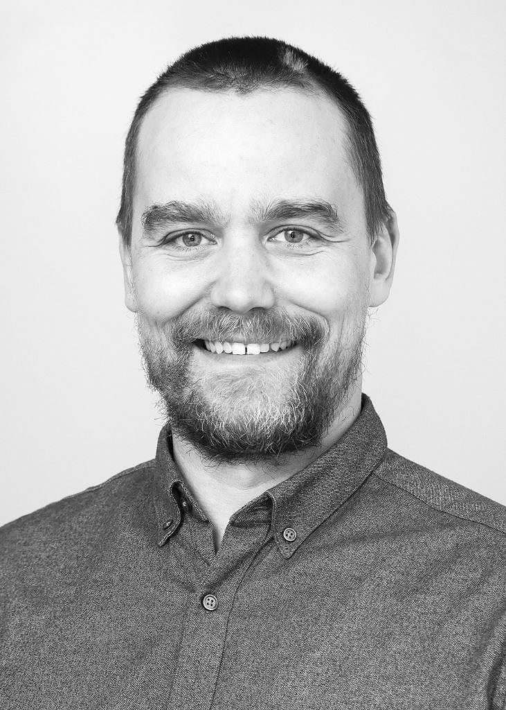 Board of directors and management team - SIBS AB