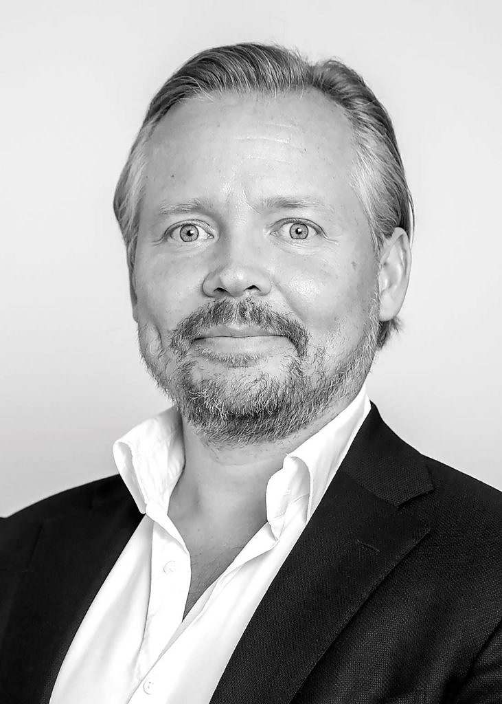 Board of directors and management team - SIBS AB