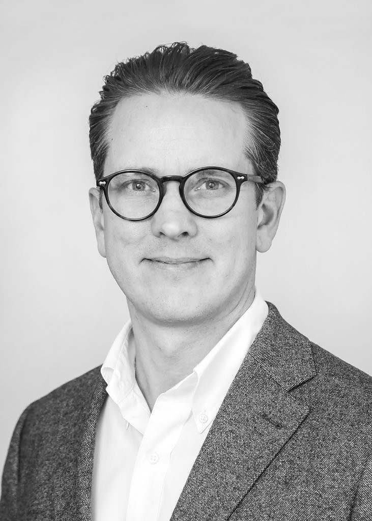 Direction and management - SIBS AB